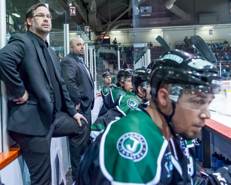 LNAH : les 3L confirment l'arrivée du nouvel entraîneur-chef Éric Haley ...