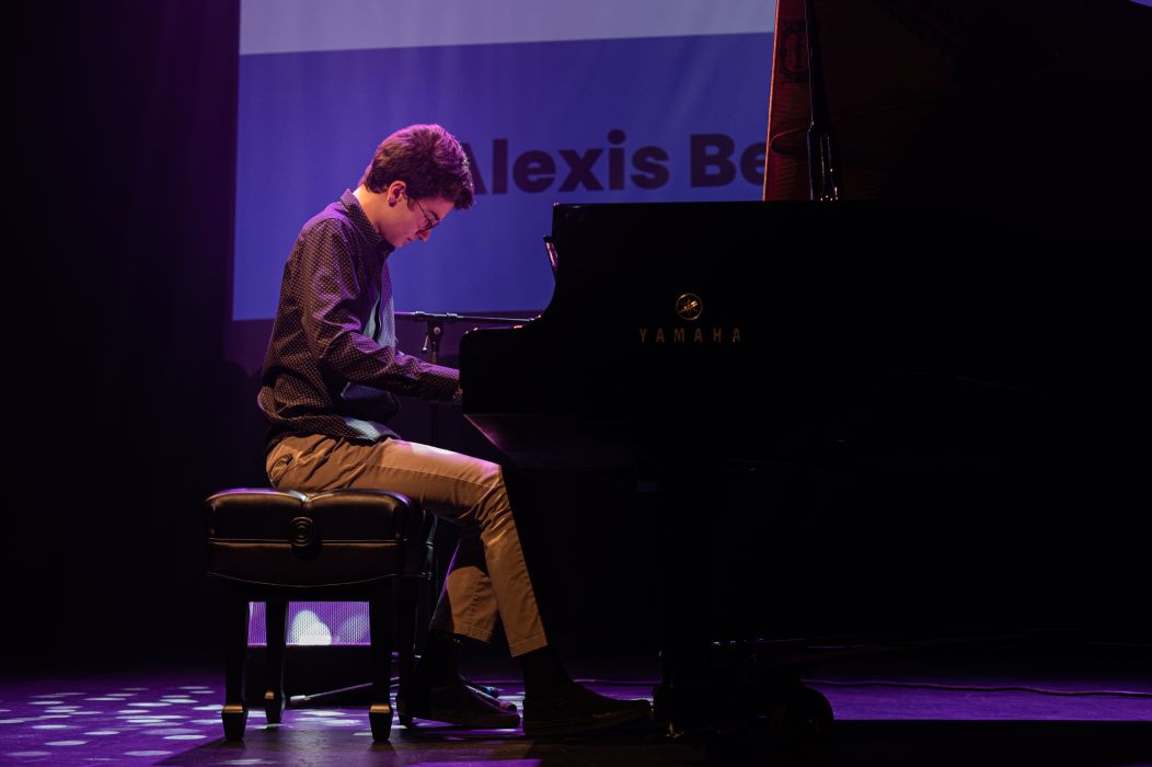 Alexis Bernard et Élizabeth Bélanger gagnent les finales locales de ...