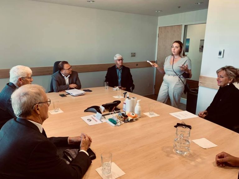 André Laforest annonce Îles 7 - TVA CIMT CHAU