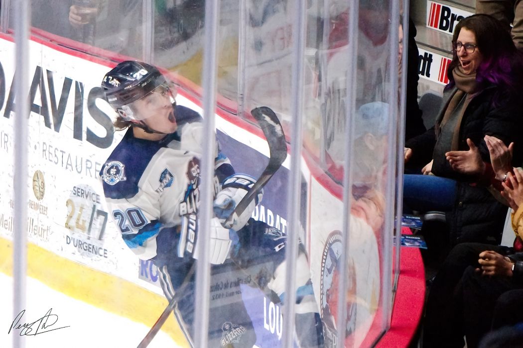 Belle victoire du Blizzard - TVA CIMT CHAU