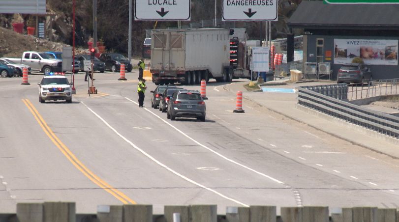 Les barrages routiers sont maintenus sur la Côte-Nord - TVA CIMT CHAU