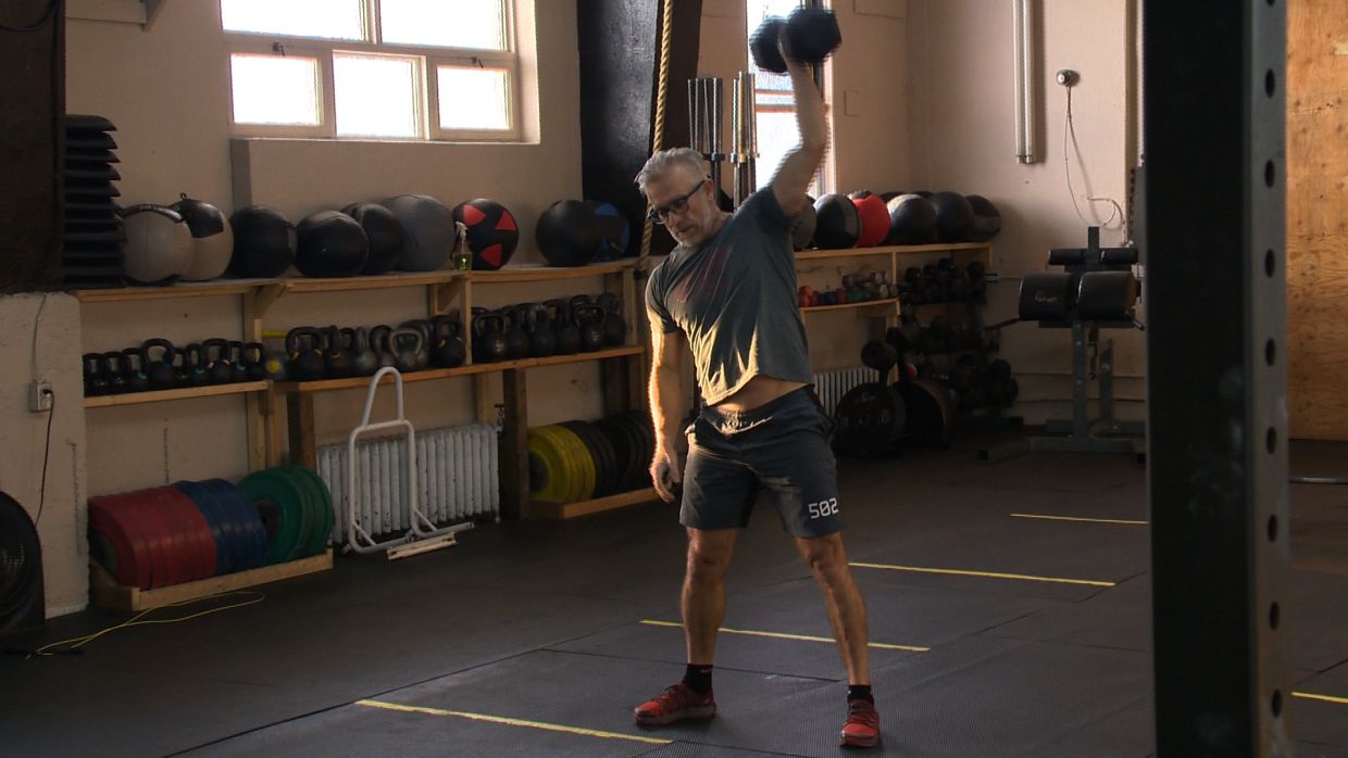 Crossfit : une compétition d’importance pour Luc Cyr - TVA CIMT CHAU