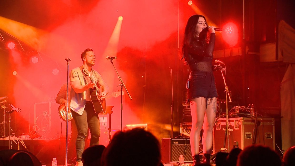 Five Roses en tournée dans l’Ouest canadien - TVA CIMT CHAU