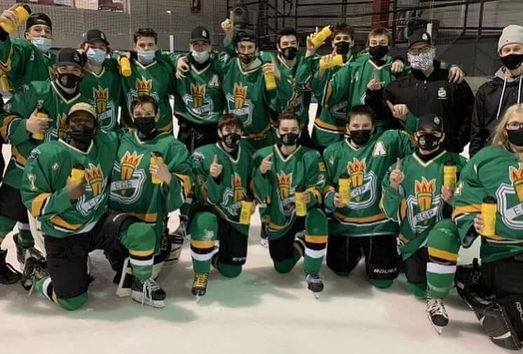 Hockey scolaire: les Flammes de l'ÉGR de Saint-Léonard sont champions ...