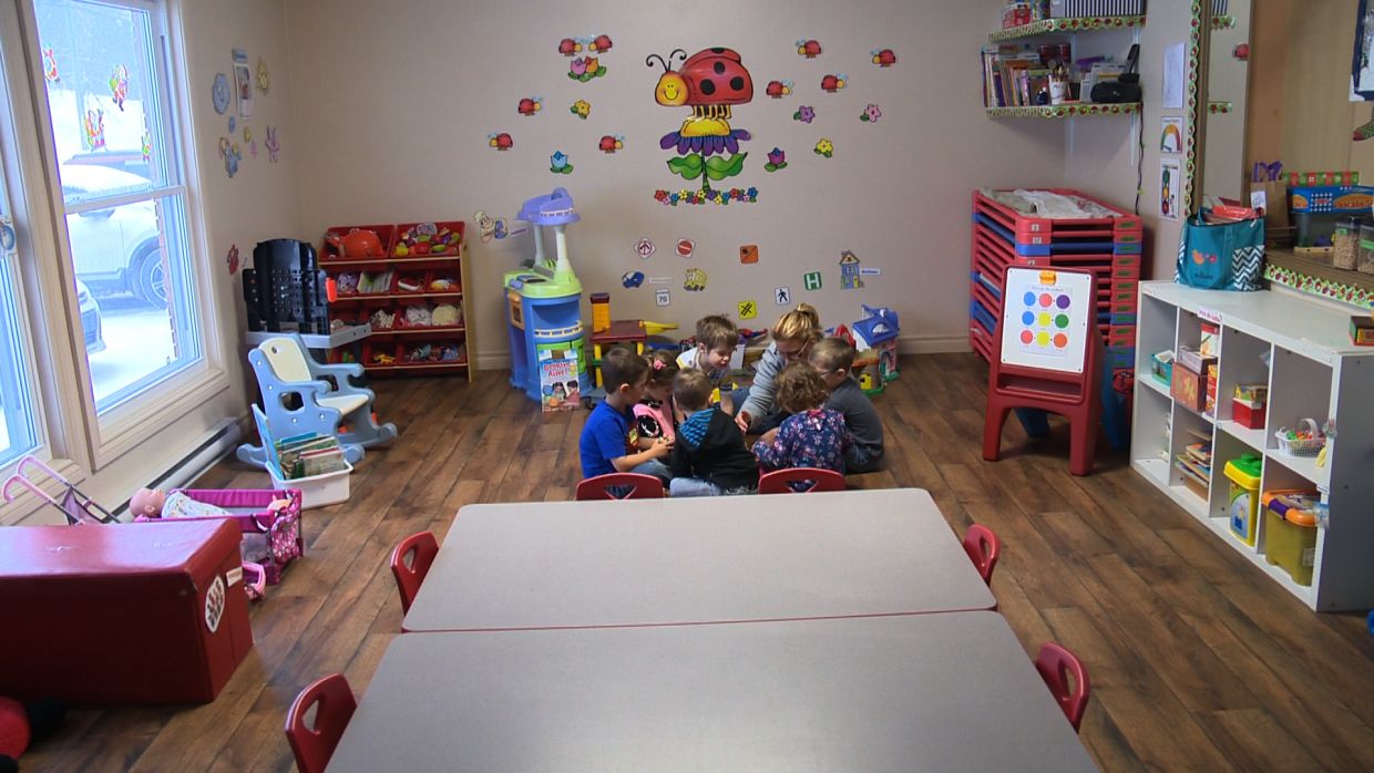 Des garderies gratuites au Nouveau-Brunswick - TVA CIMT CHAU