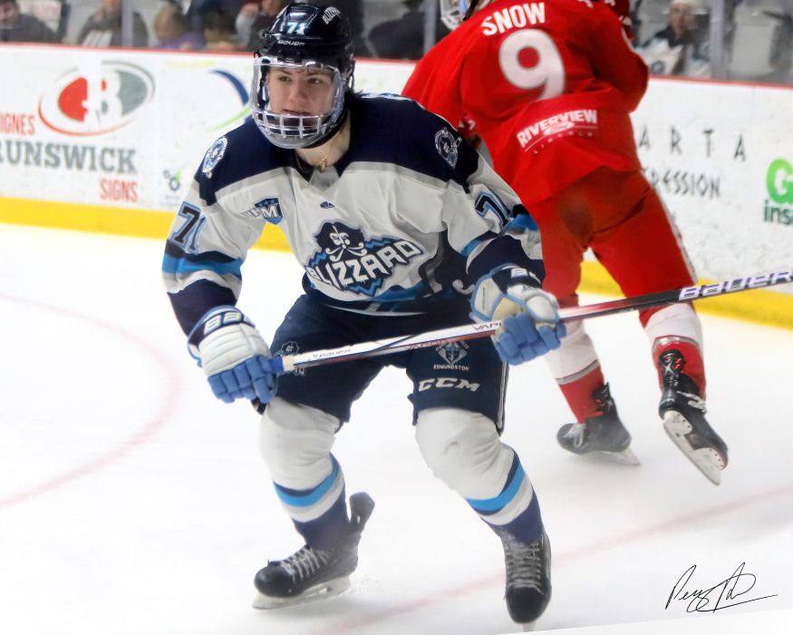 Blizzard d'Edmundston: Victoire sidérante à domicile - TVA CIMT CHAU