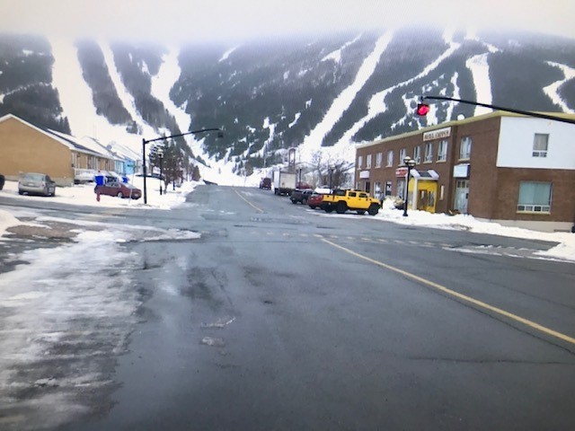 L’exploration minière pourrait reprendre à Murdochville - TVA CIMT CHAU