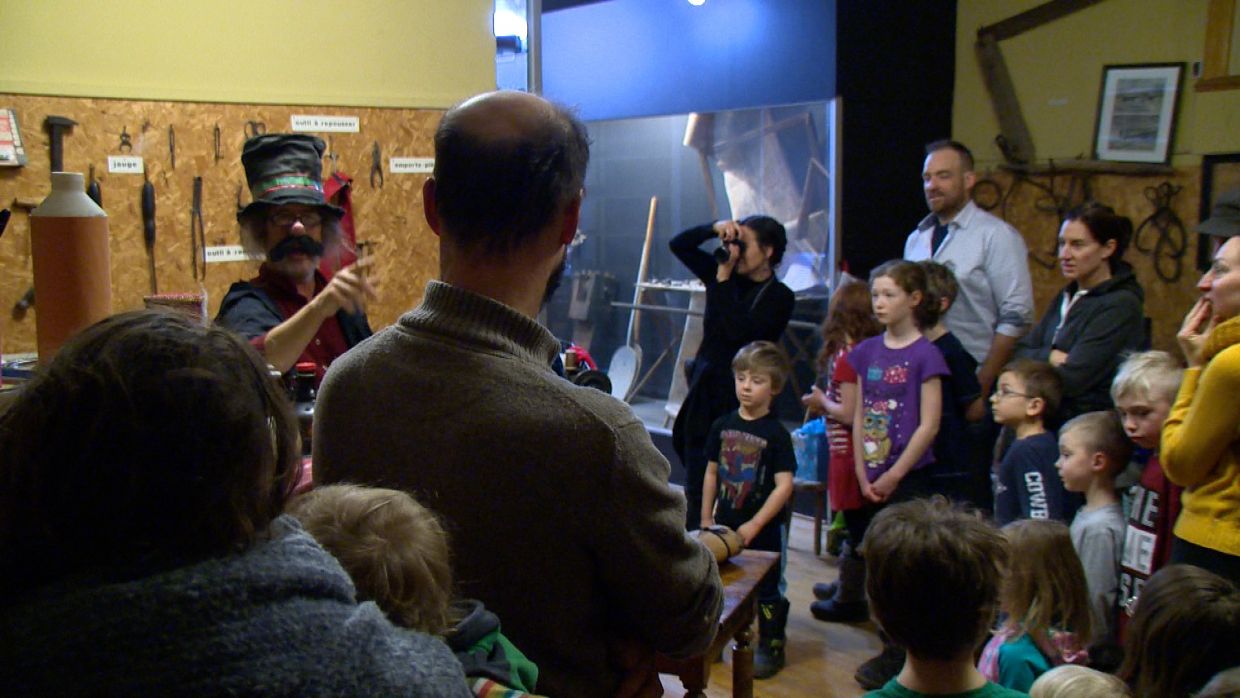 Le MQAA transformé en atelier du Père-Noël - TVA CIMT CHAU