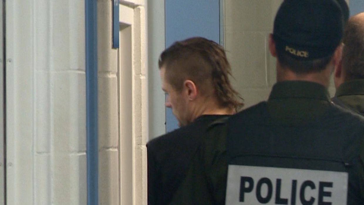 Agression et menaces : Ricky Royea plaide coupable - TVA CIMT CHAU