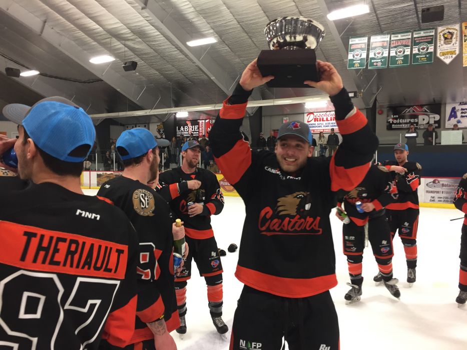 CRH : Un championnat et un but précieux pour Alexis Dubé et sa famille ...