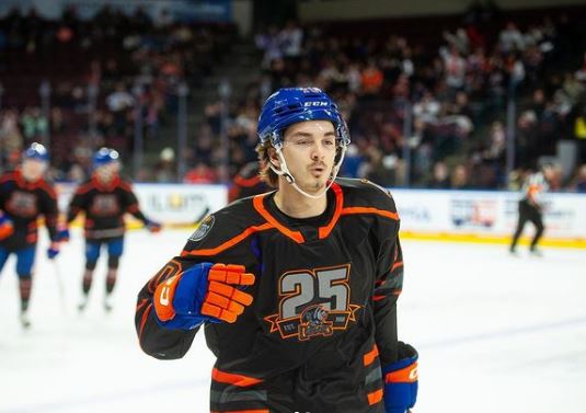 Xavier Bourgault s'est adapté rapidement chez les professionnels - TVA ...