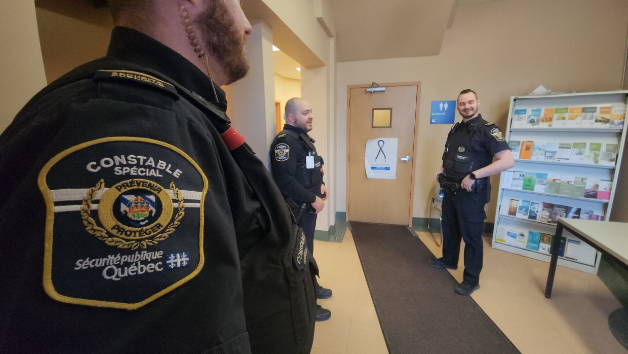 Convention collective: les constables spéciaux se font voir - TVA CIMT CHAU