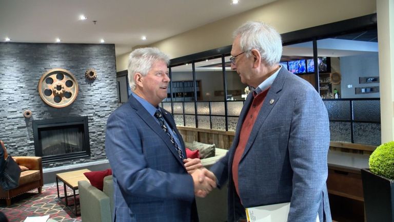 Roger Quimper et Blaine Higgs - TVA CIMT CHAU