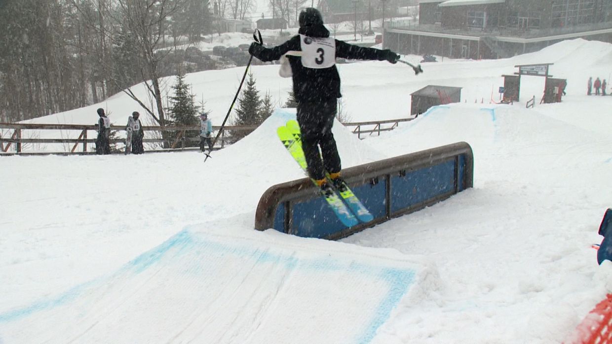 Compétition de Slopestyle au Parc du Mont-Saint-Mathieu - TVA CIMT CHAU